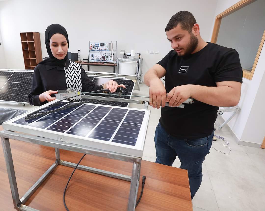Renewable Energies LAB | Arab American University